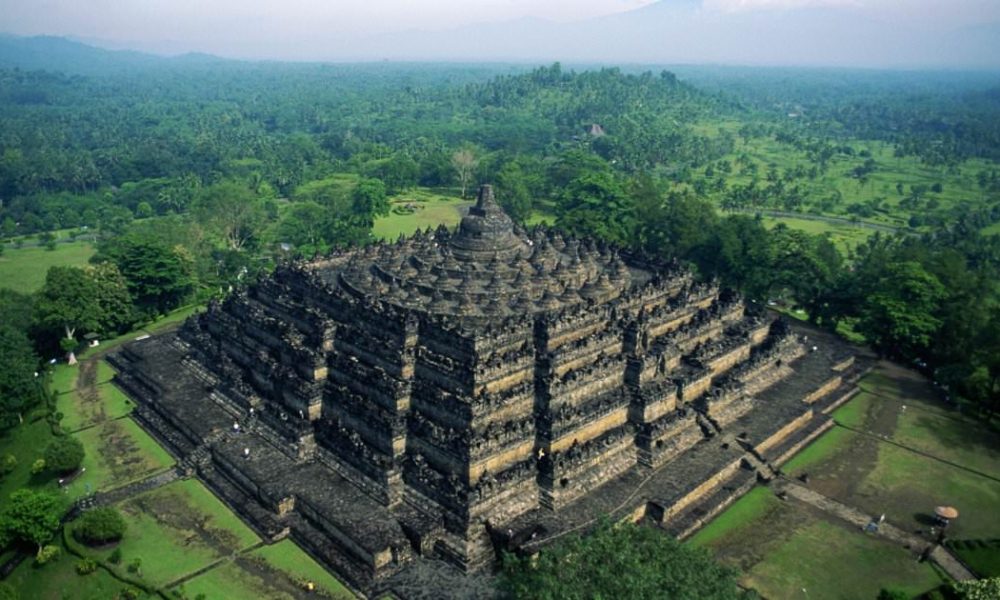7 Situs Warisan Dunia UNESCO di Indonesia, Indah & Mempesona